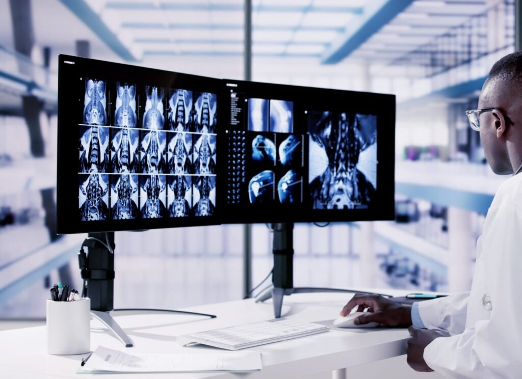 Arthroscanner : exploration des articulations | Révélis | Paris